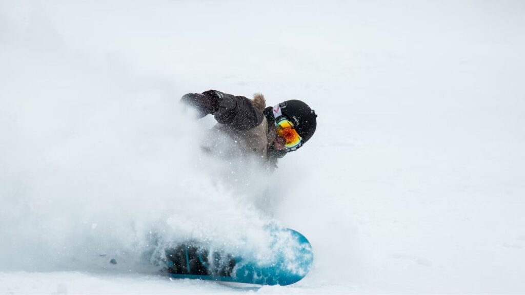 Is snowboarding bad for your knees? How to prevent injuries?